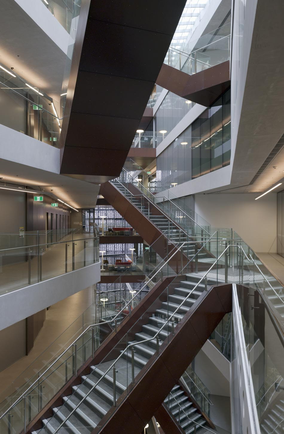 UTS: Faculty of Engineering and Information Technology building