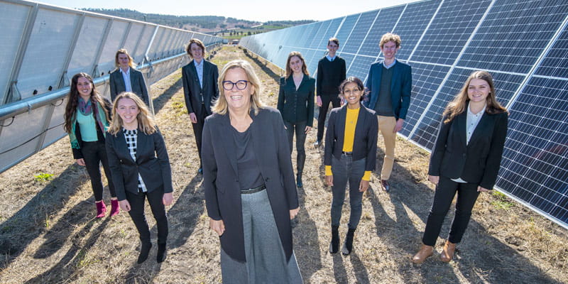 Projects University Of Queensland Warwick Solar Farm Australia