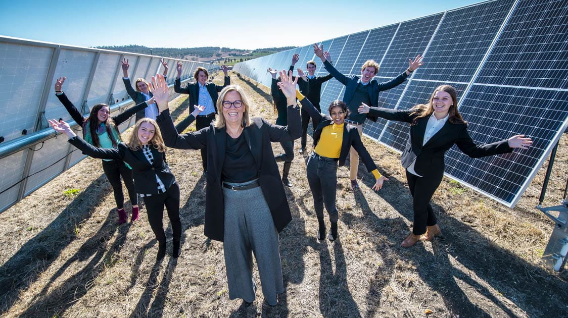 University of Queensland Warwick Solar Farm | Aurecon