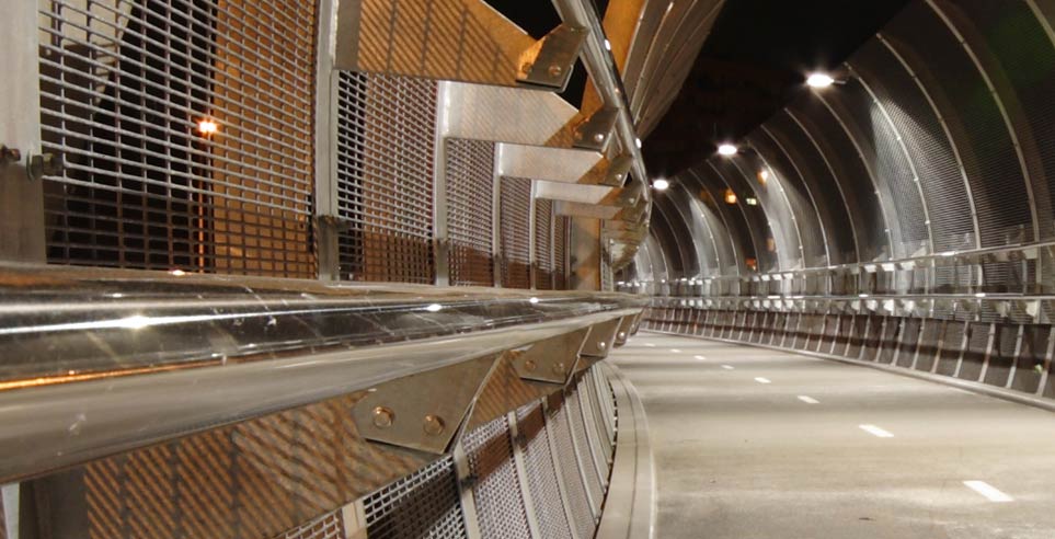 Falcon Street Pedestrian and Cyclist bridge, Sydney | Aurecon